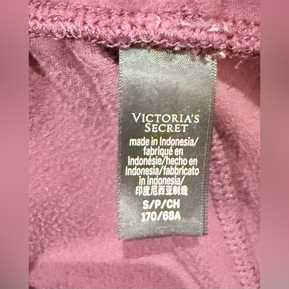 Victoria's Secret | Pants & Jumpsuits | Victorias Secret Velour Cropped ...